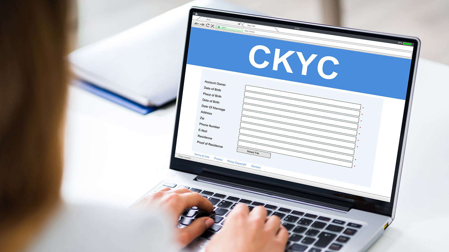 Online Stock Market Trading and Investment in India with HDFC securities